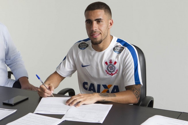 Gabriel, volante do Corinthians